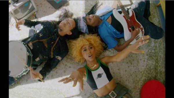 Foushée x Visual for "single af" - BELLO Mag