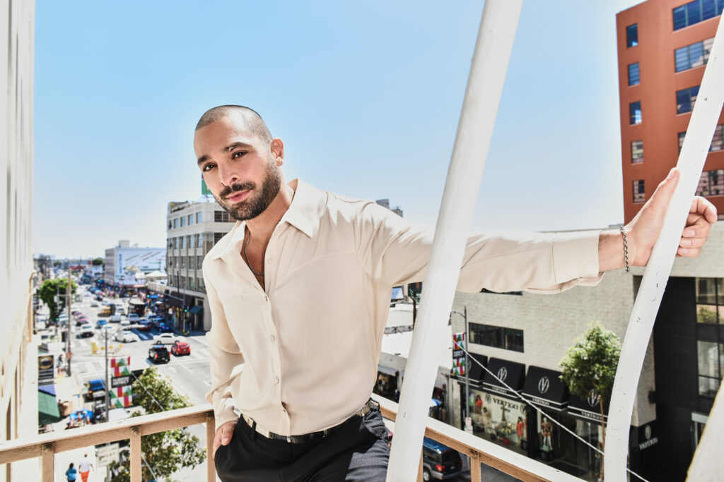 MICHAEL MANDO - BELLO Mag