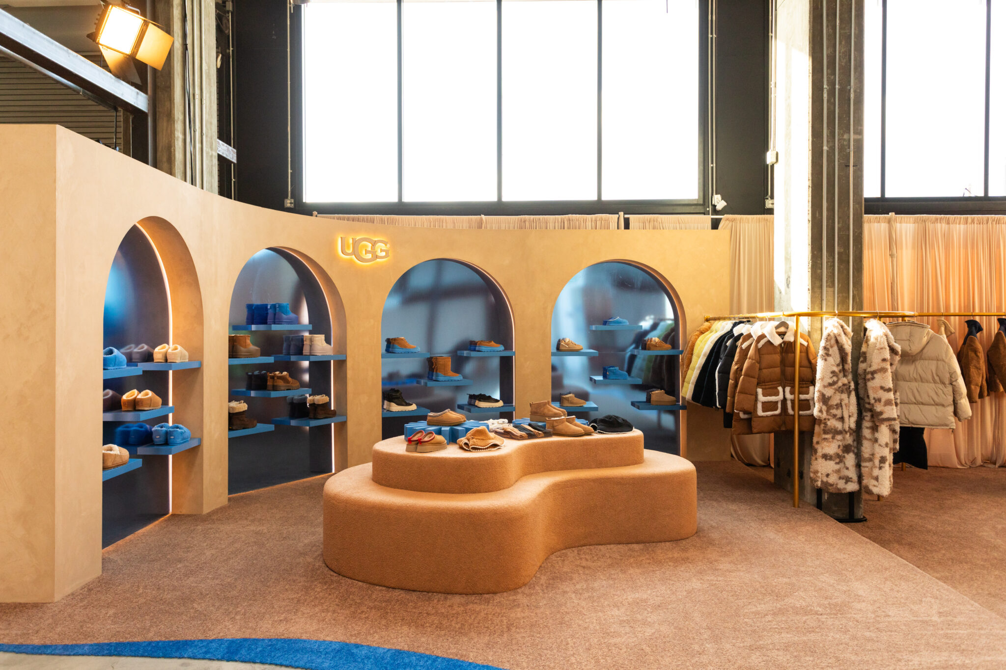 UGG OPENS ‘FEEL HOUSE’ IN LOS ANGELES, A MULTI-SENSORY RETAIL CONCEPT ...